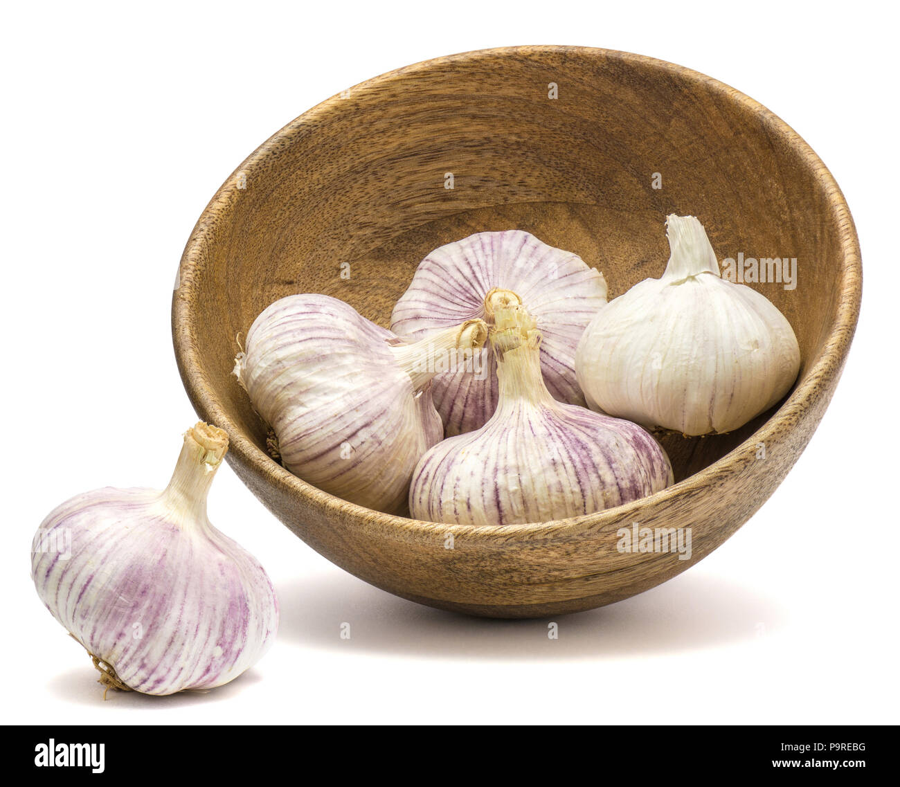 Five whole garlic bulbs isolated on white background Stock Photo - Alamy