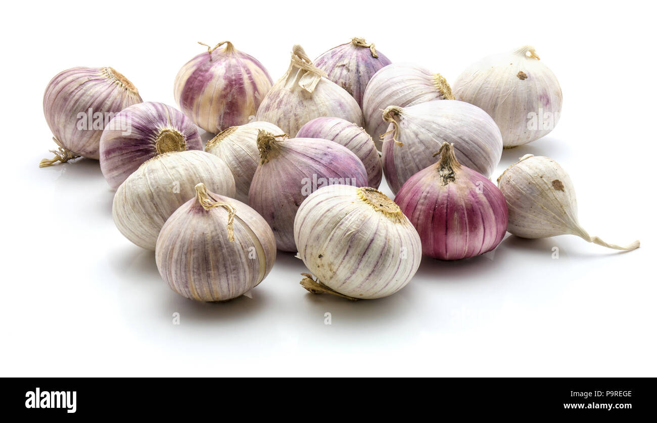 Group of solo garlic isolated on white background Stock Photo - Alamy