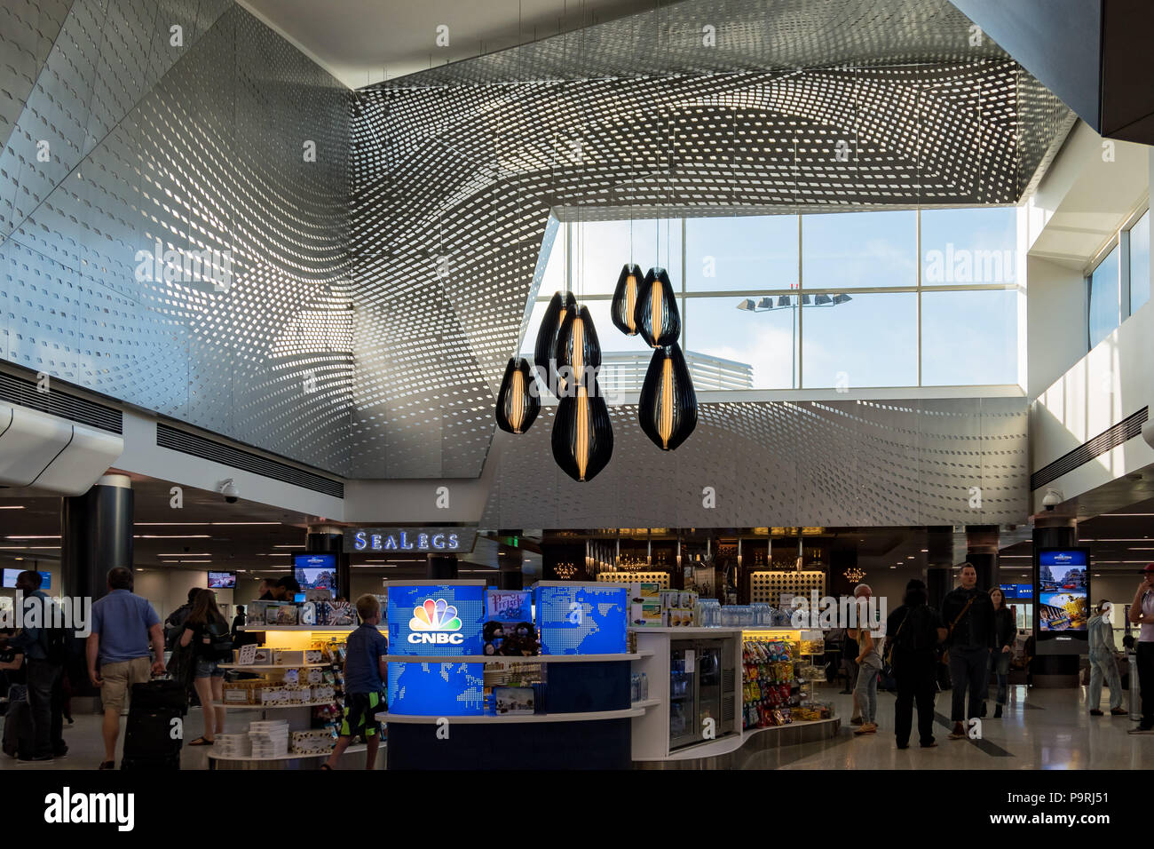 Lax terminal 2 hi-res stock photography and images - Alamy