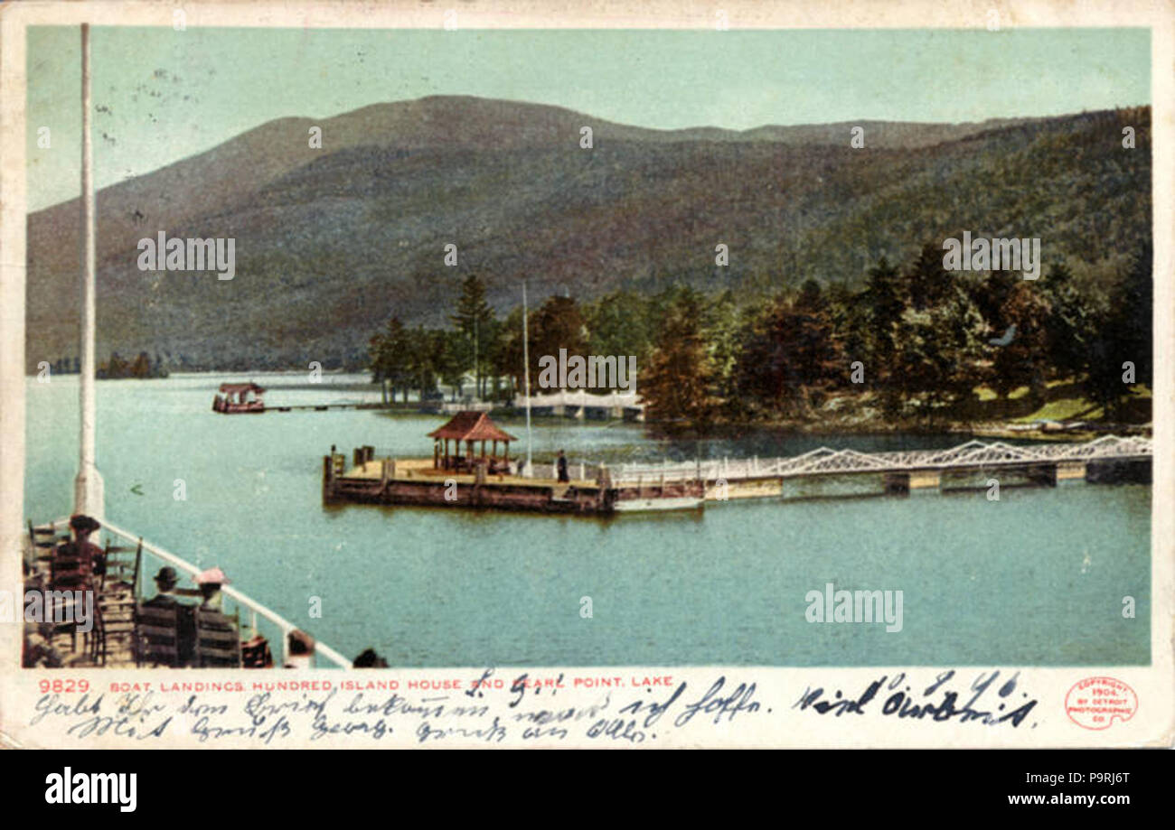 Hundred island house hi-res stock photography and images - Alamy