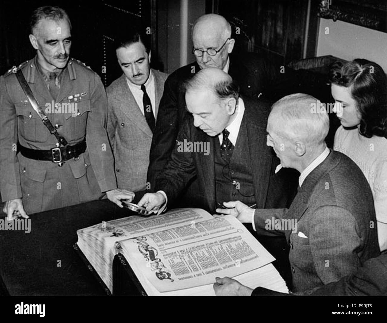 Memorial books hi-res stock photography and images - Alamy