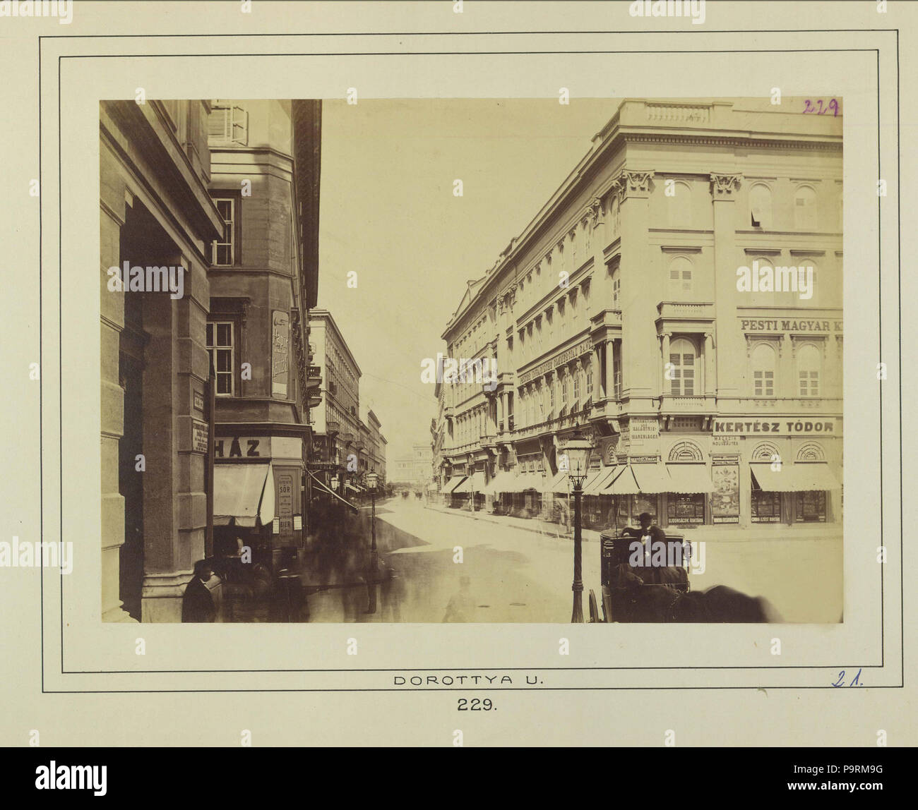 Dorottya utca hi-res stock photography and images - Alamy