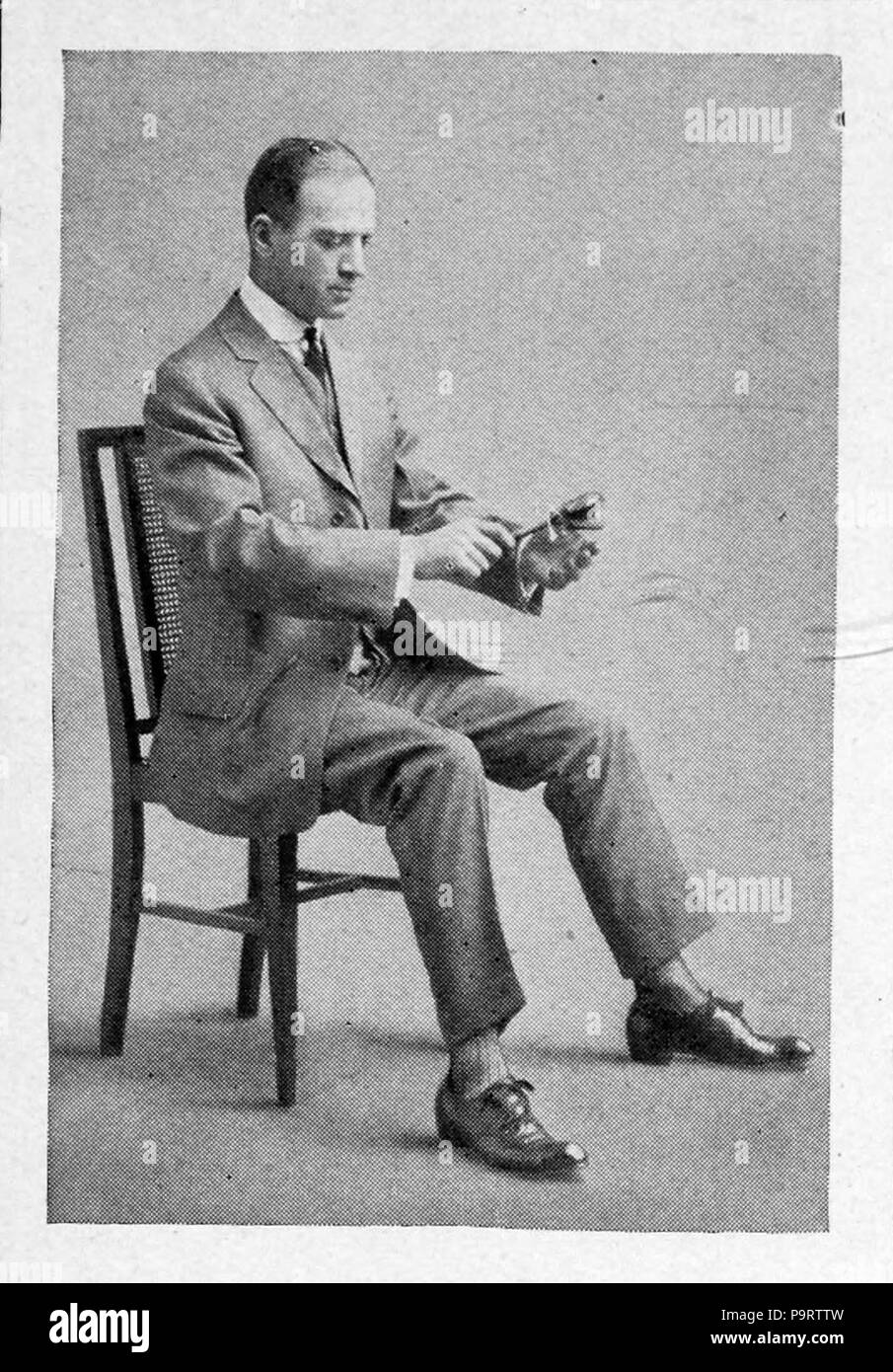 Spanish castanets Black and White Stock Photos & Images - Alamy