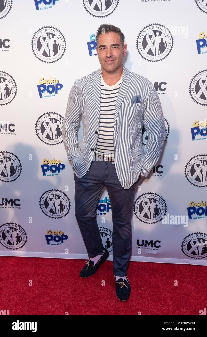 Adam cohen hi-res stock photography and images - Alamy