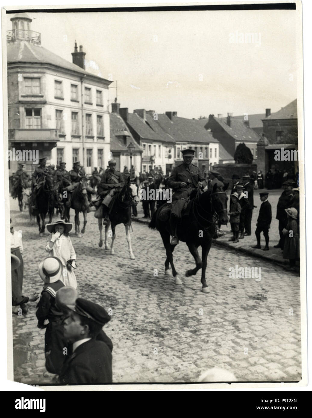 British cavalry on the march fenges hi-res stock photography and images ...