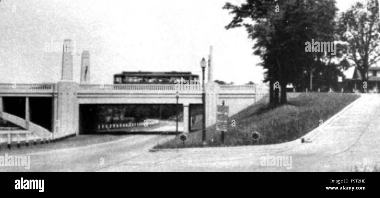 New red bridge Black and White Stock Photos & Images - Alamy