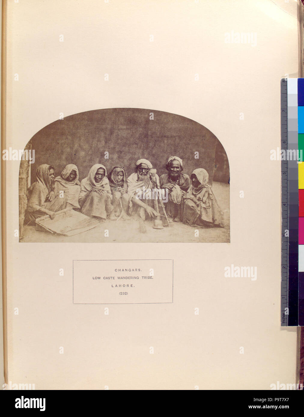 India low caste hi-res stock photography and images - Alamy