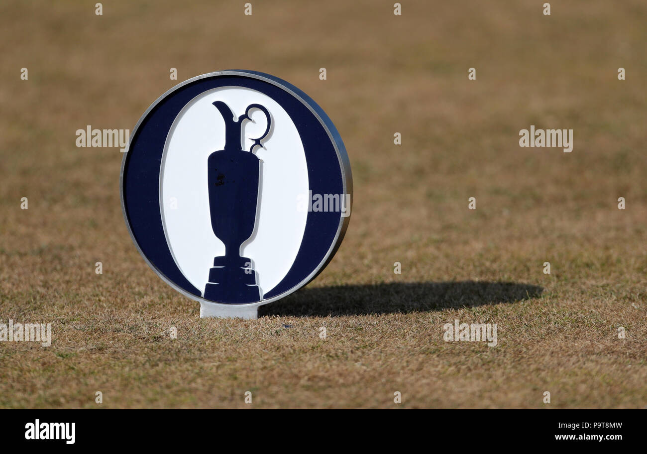 Open tee marker hi-res stock photography and images - Alamy
