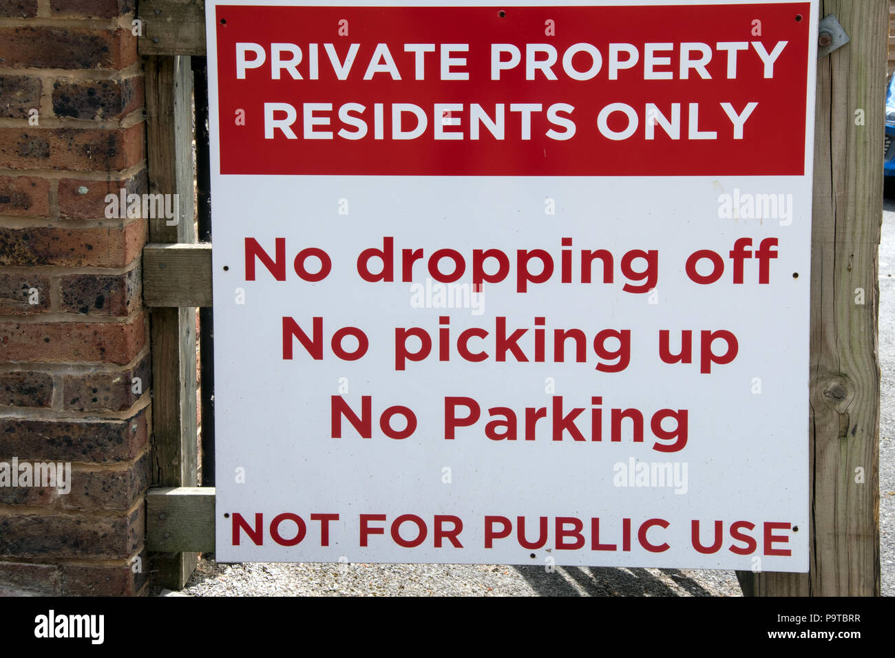 Private sign in the UK. Private property residents only Stock Photo - Alamy
