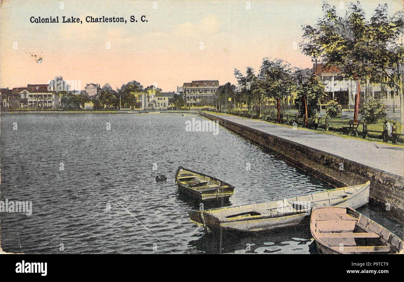 Colonial lake hi-res stock photography and images - Alamy