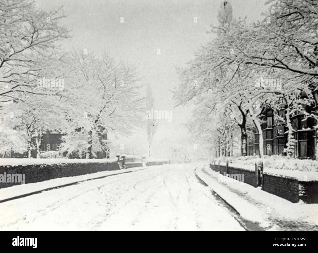 Romiley hi-res stock photography and images - Alamy