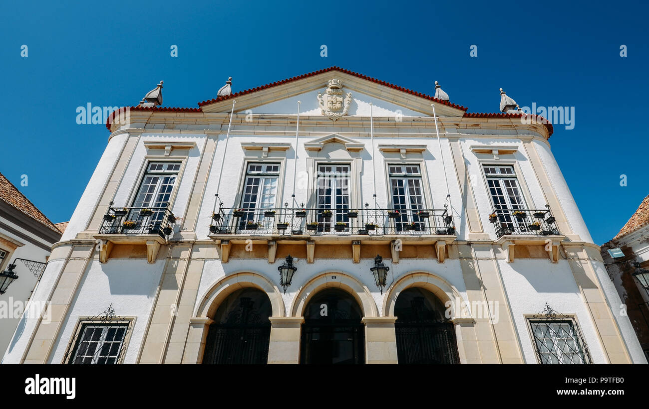 Traditional building facade in Faro, Algarve, Portugal Stock Photo - Alamy