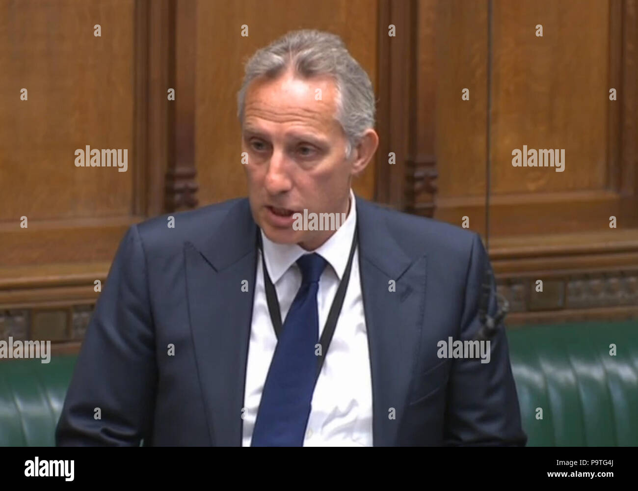 DUP MP Ian Paisley apologising to the House of Commons in London for ...