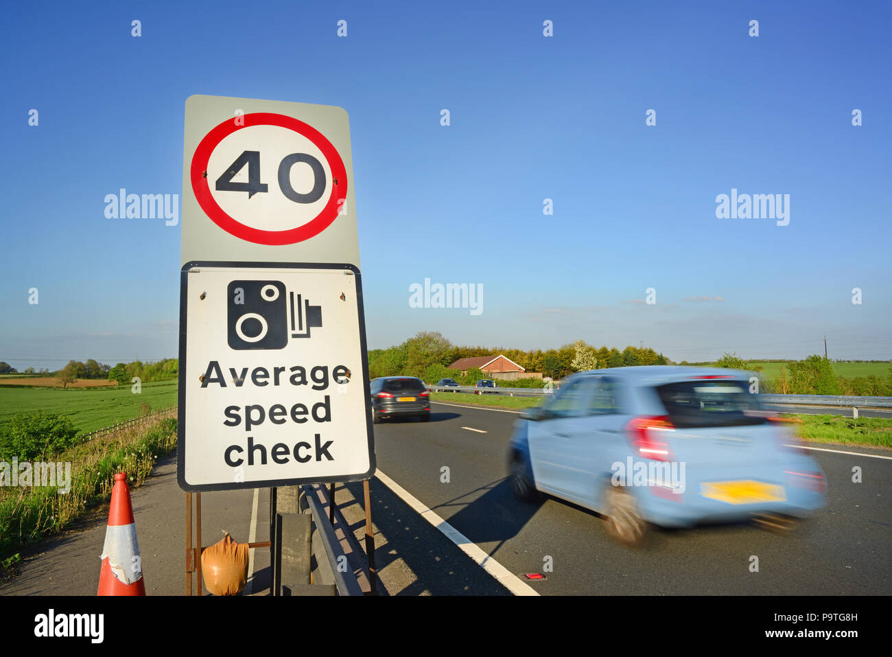 Crime deterrent vehicle hi-res stock photography and images - Alamy