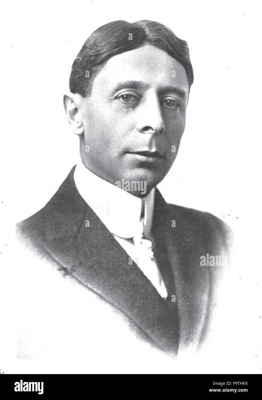 David skinner hi-res stock photography and images - Alamy