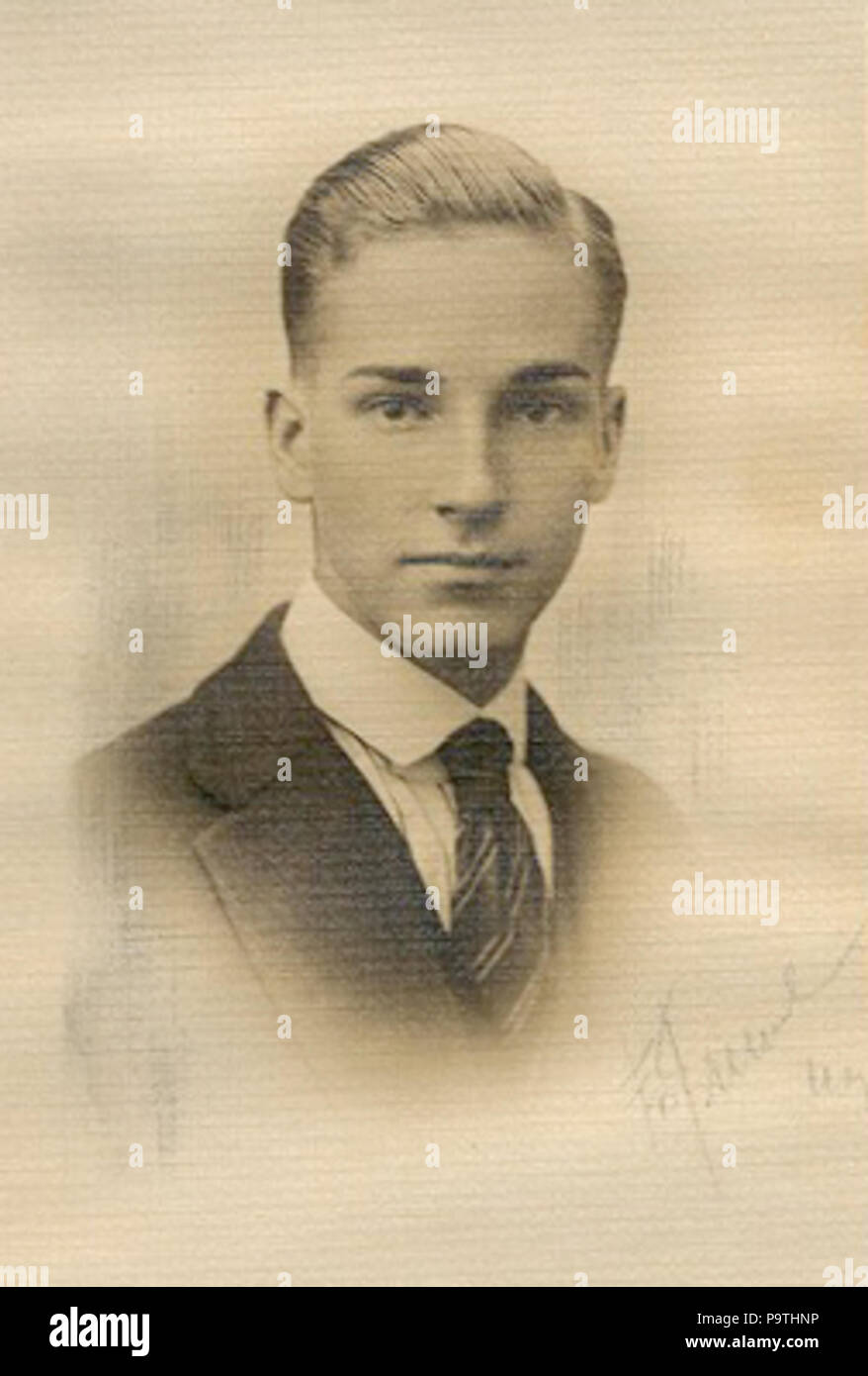 David manners hi-res stock photography and images - Alamy