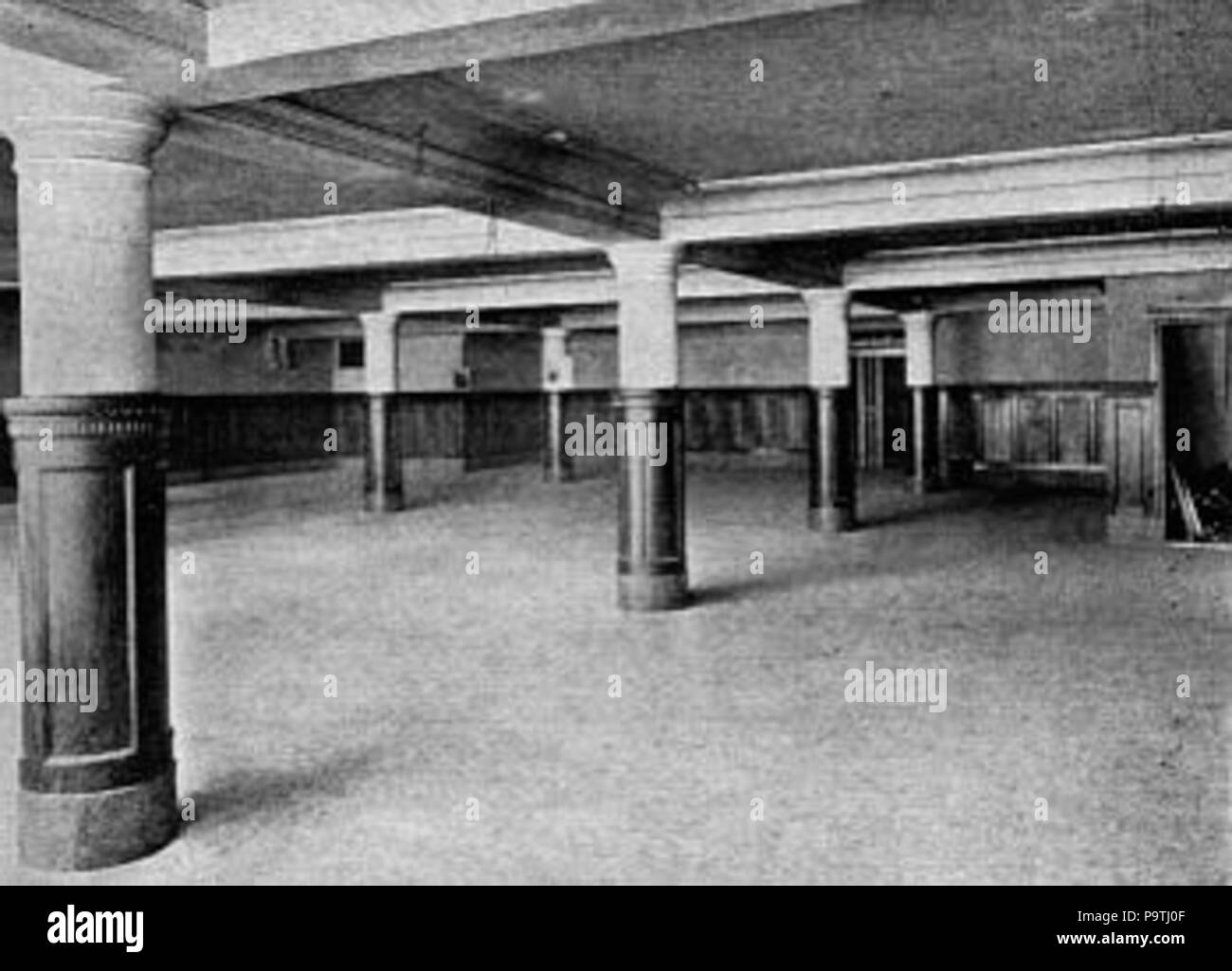 Daylit hi-res stock photography and images - Alamy