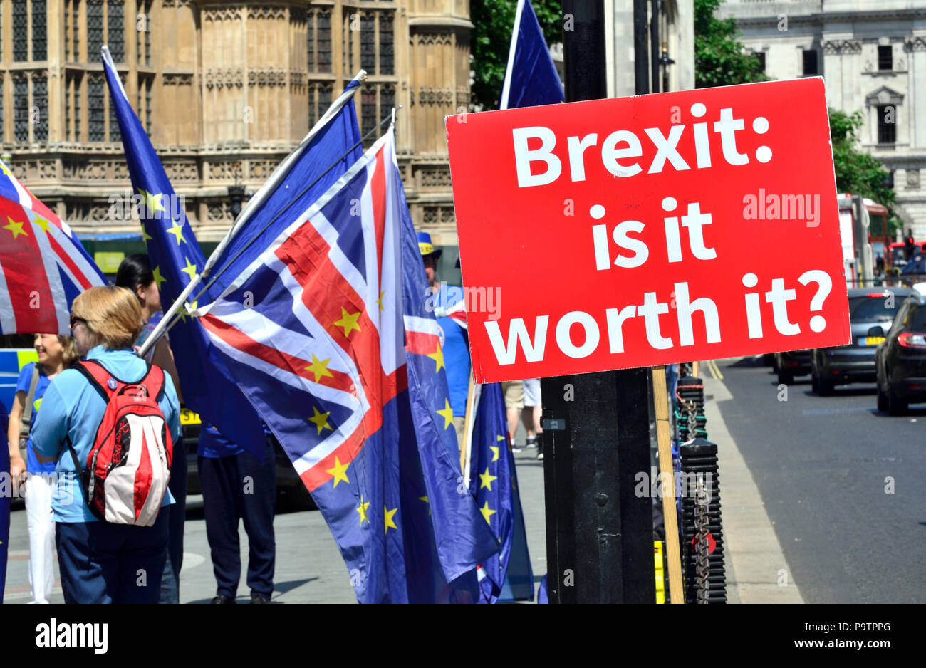 Daily Anti-Brexit protest by SODEM (Stand of Defiance European Movement ...