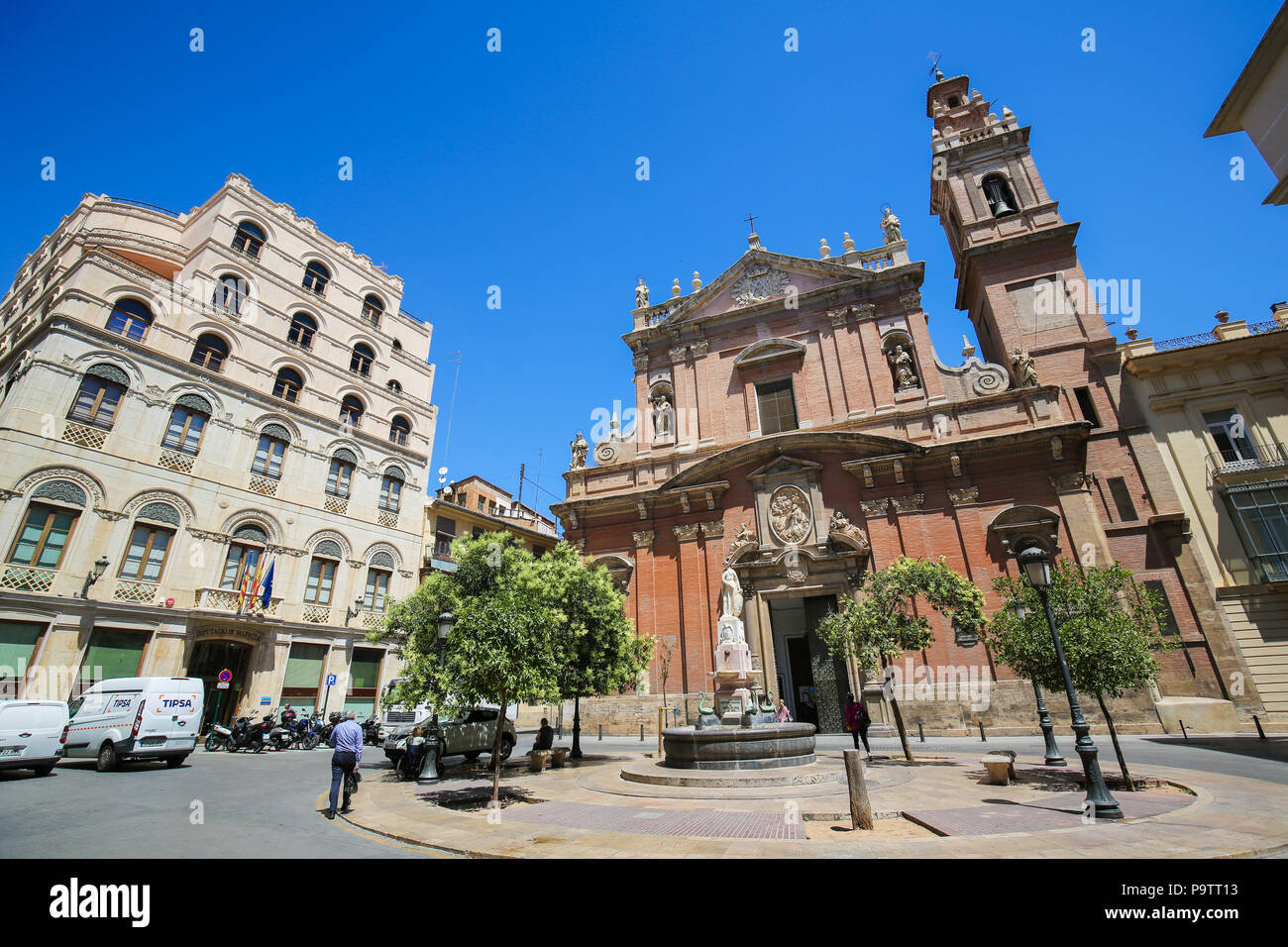 Church and Tower of the Baroque Santo Tomas Church in the center of ...