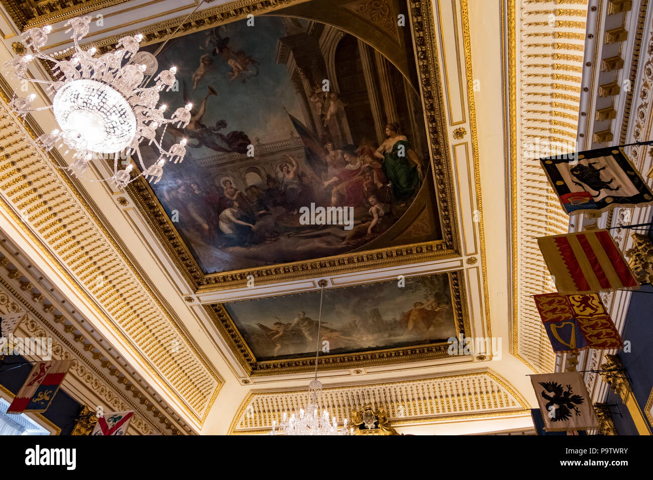 St patrick's hall dublin castle hi-res stock photography and images - Alamy