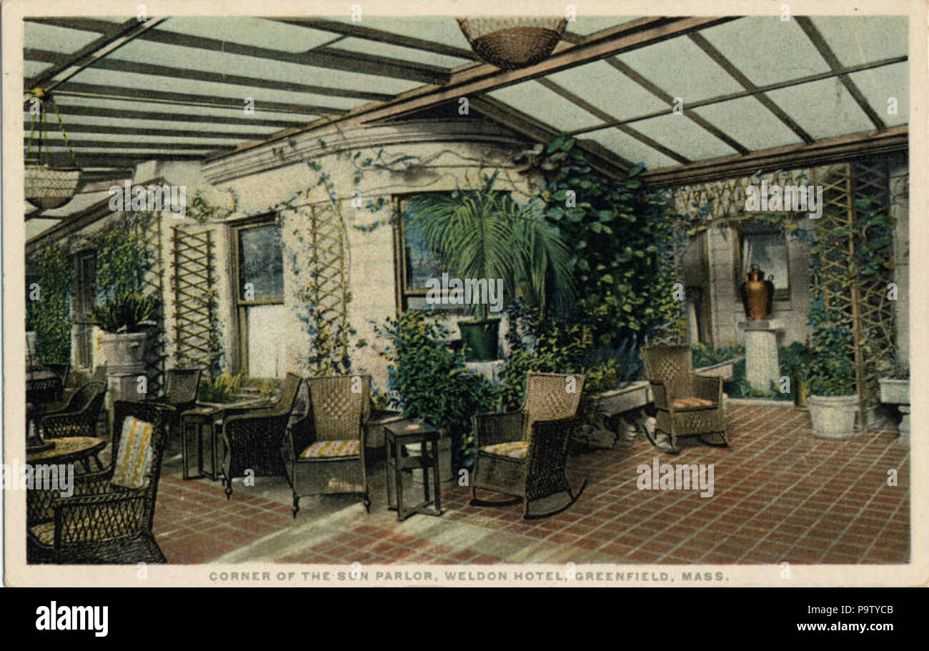 Sun parlor hi-res stock photography and images - Alamy