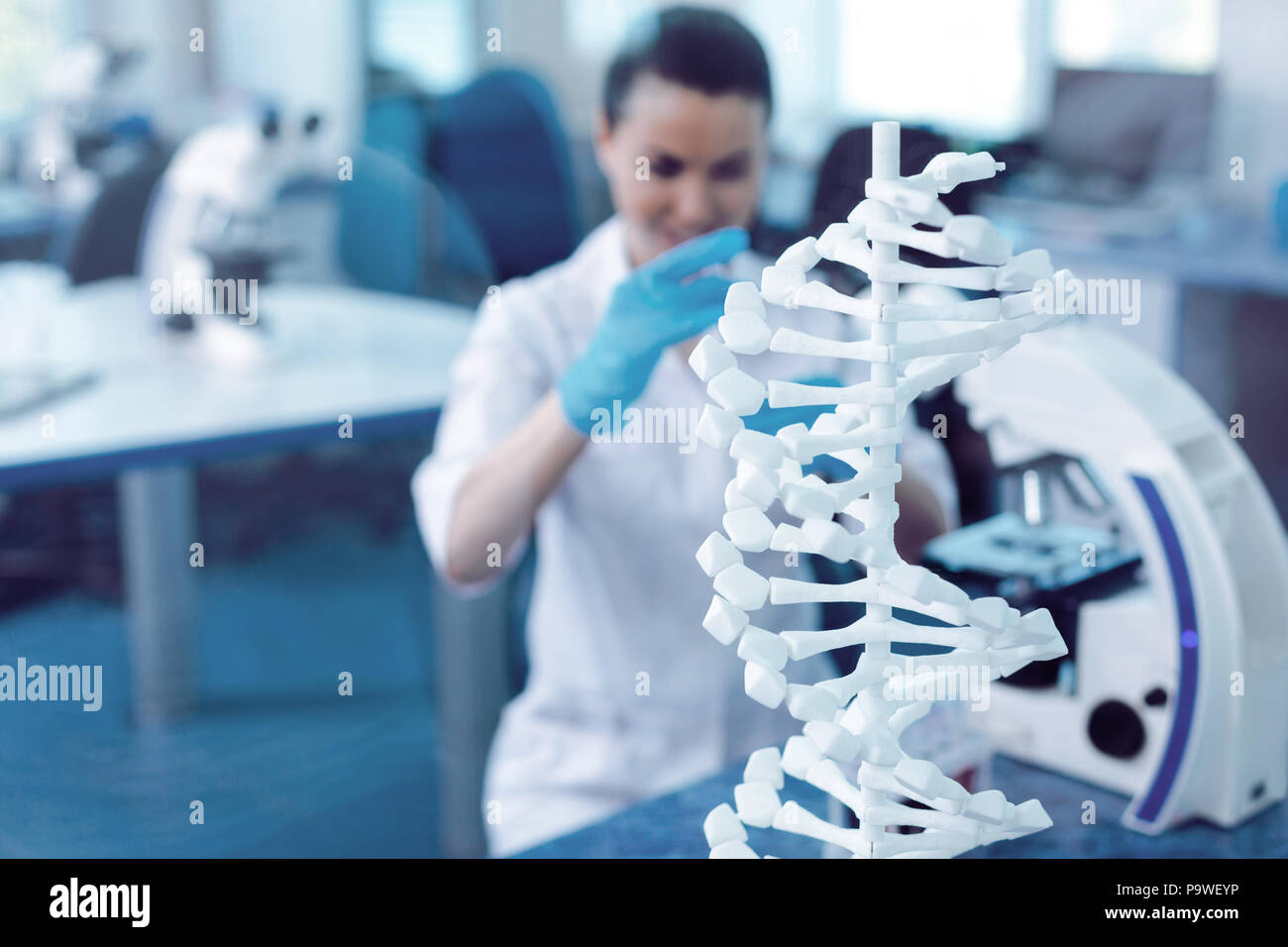 Modern genetics hi-res stock photography and images - Alamy
