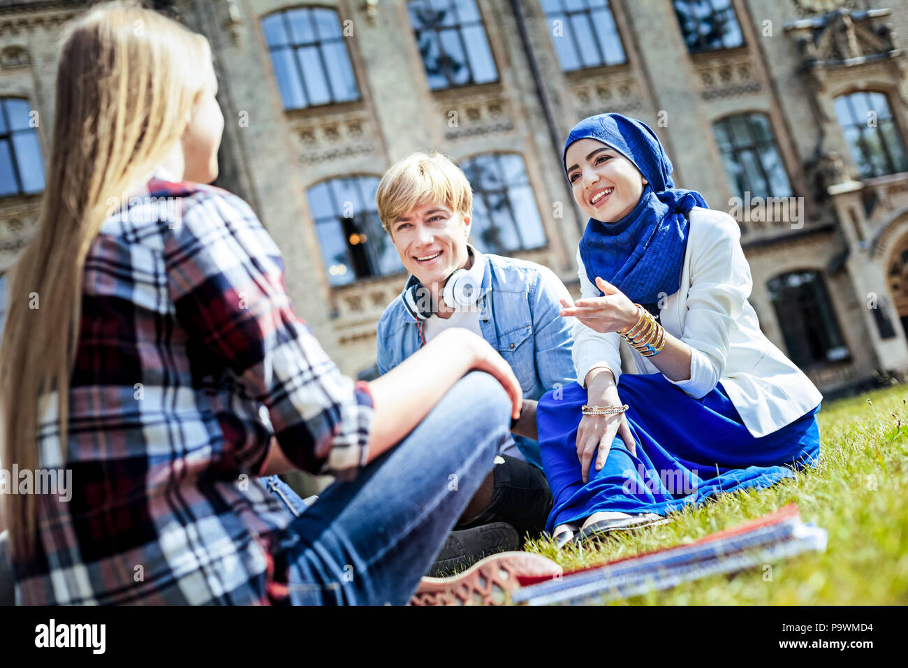 Best mates hi-res stock photography and images - Alamy