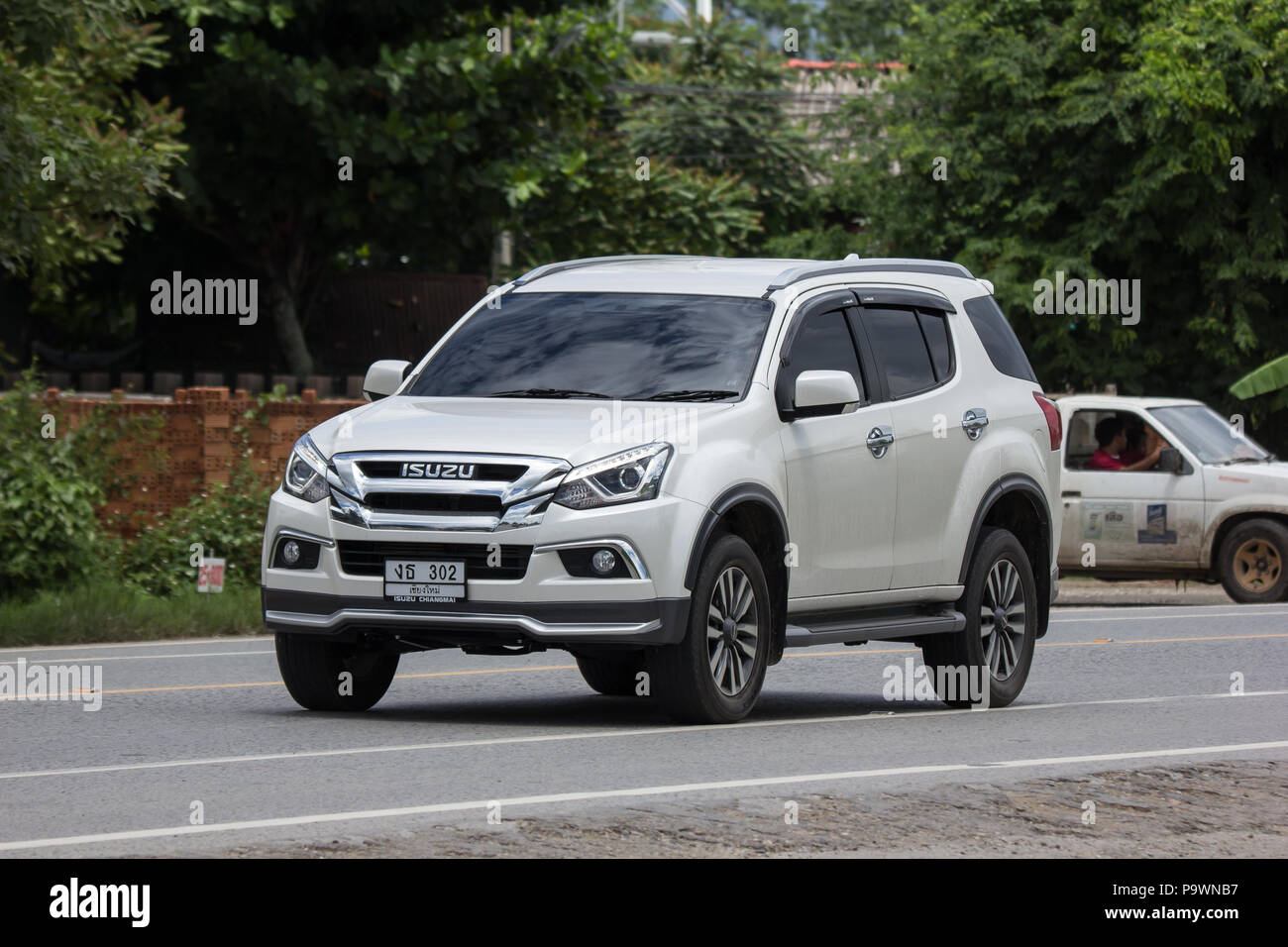 Isuzu Mu X White