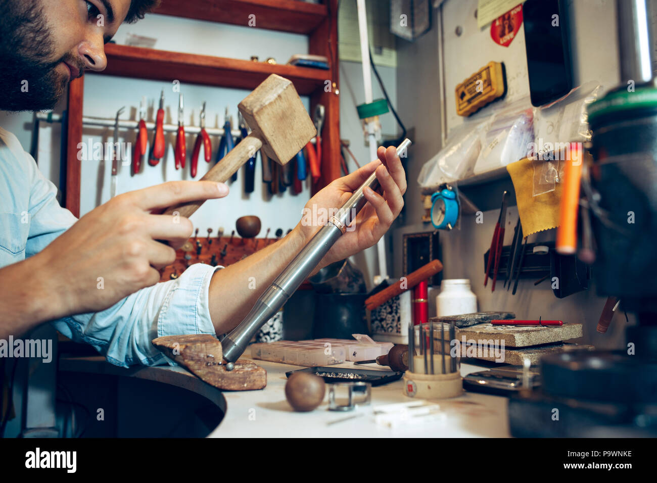 Jewelry repair hi-res stock photography and images - Alamy