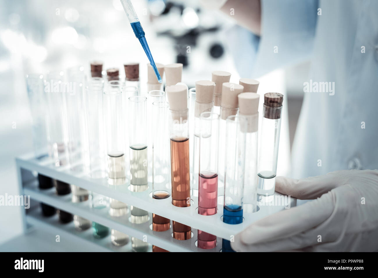 Test tubes hi-res stock photography and images - Alamy