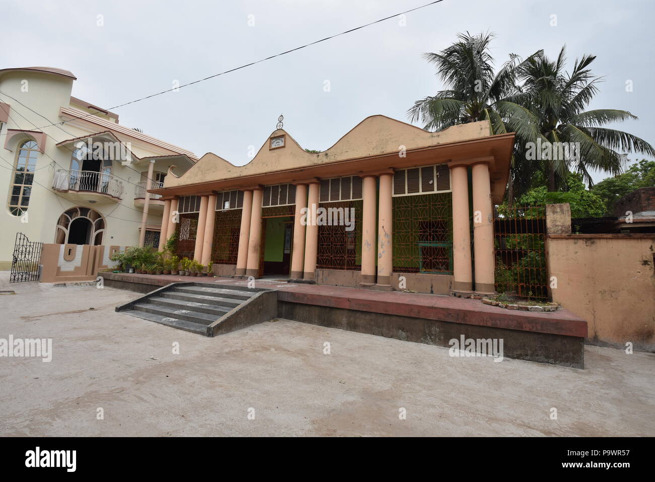 Bijoy Radhaballav mandir at ancestral estate of Bankim Chandra ...