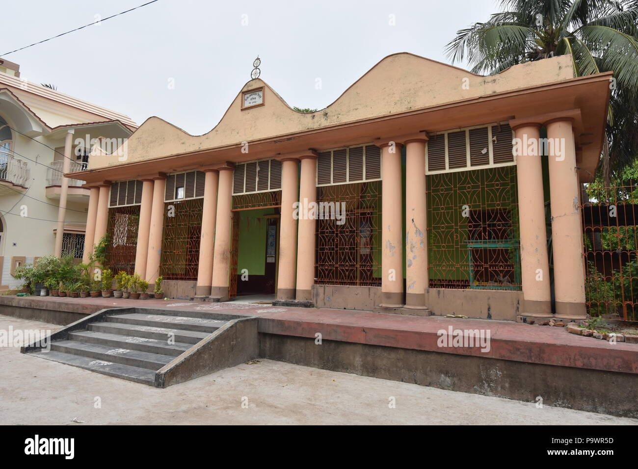 Bijoy Radhaballav mandir at ancestral estate of Bankim Chandra ...