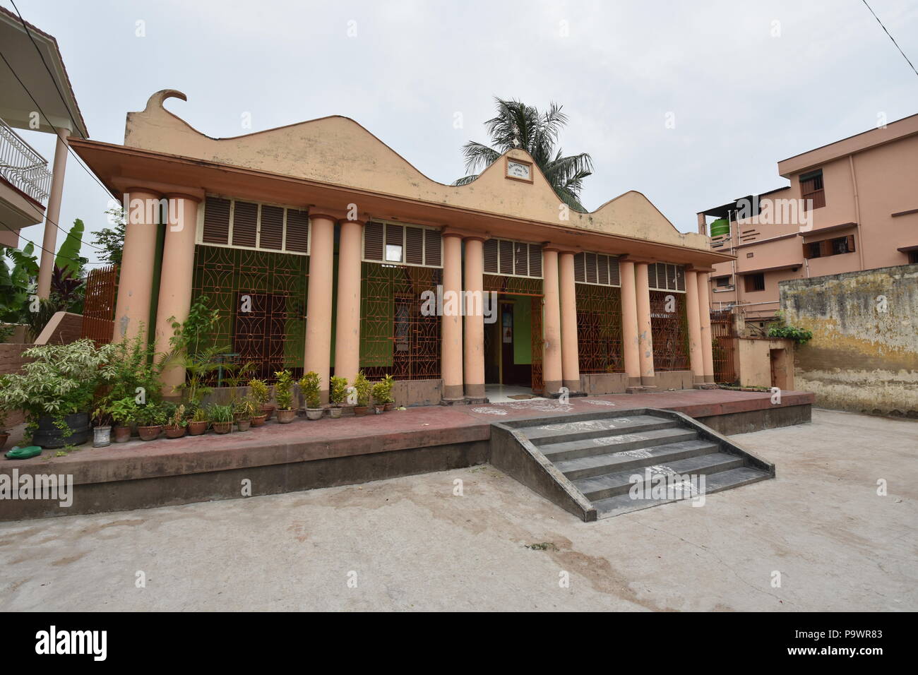Bijoy Radhaballav mandir at ancestral estate of Bankim Chandra ...