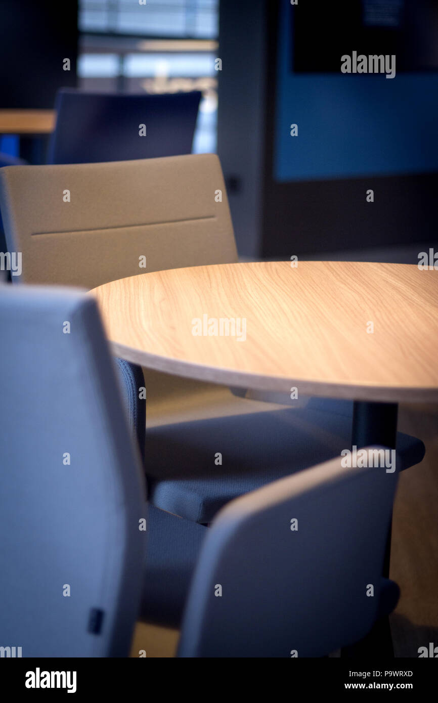 Generic meeting room hi-res stock photography and images - Alamy