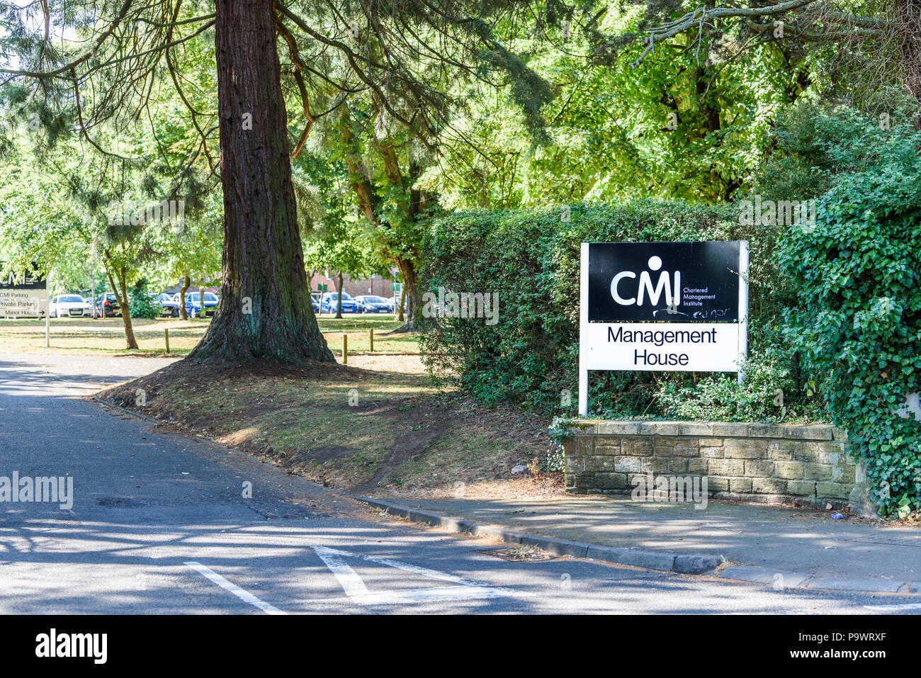 Entrance to The CMI (Chartered Management Institute) Management House ...