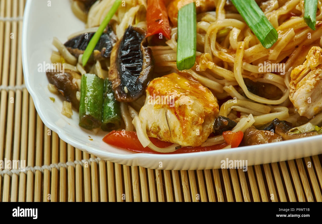Chicken Chowmein authentic Chinese stir-fry Stock Photo - Alamy