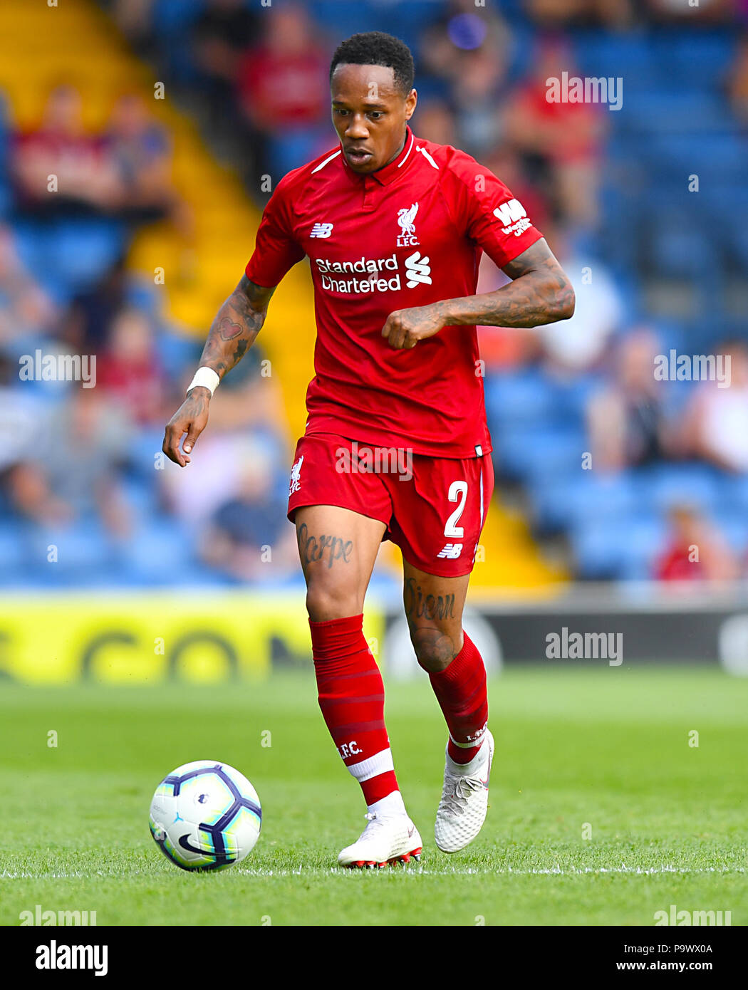 Nathaniel clyne liverpool hi-res stock photography and images - Alamy