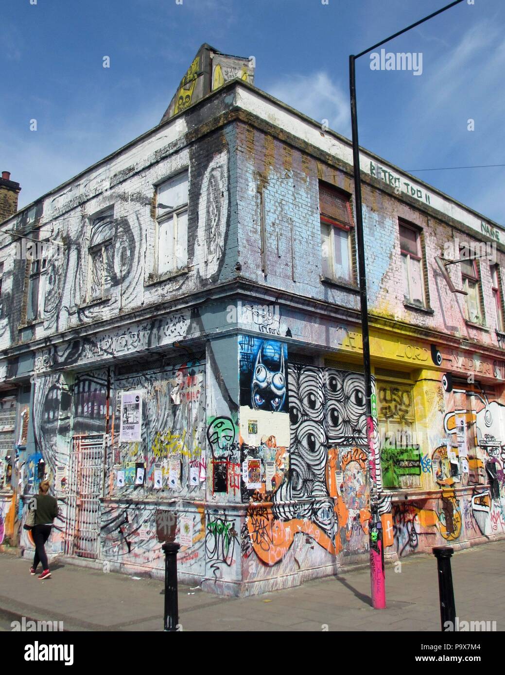 Graffiti and street art in hackney wick hi-res stock photography and ...