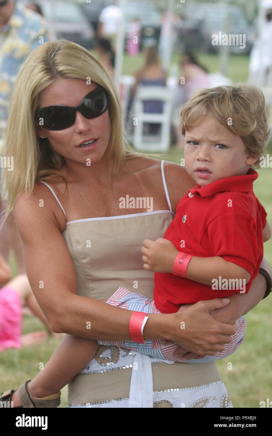 KELLY RIPA AND KIDS 2005 Photo By John Barrett/PHOTOlink.net Stock ...