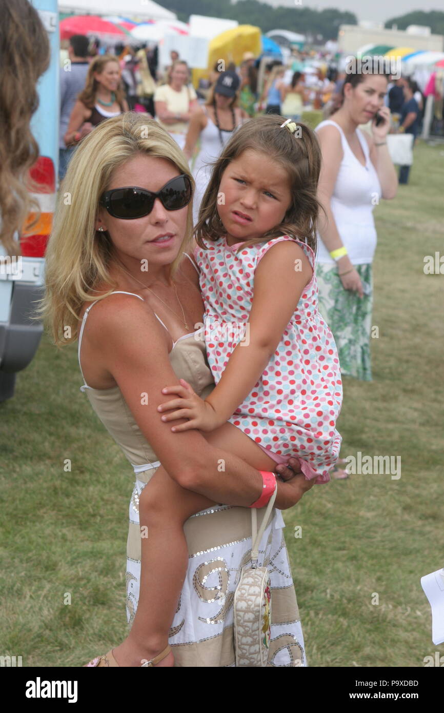 KELLY RIPA AND KIDS 2005 Photo By John Barrett/PHOTOlink.net Stock ...