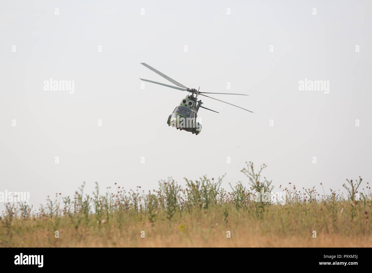 Sa 330 puma helicopter hi-res stock photography and images - Alamy