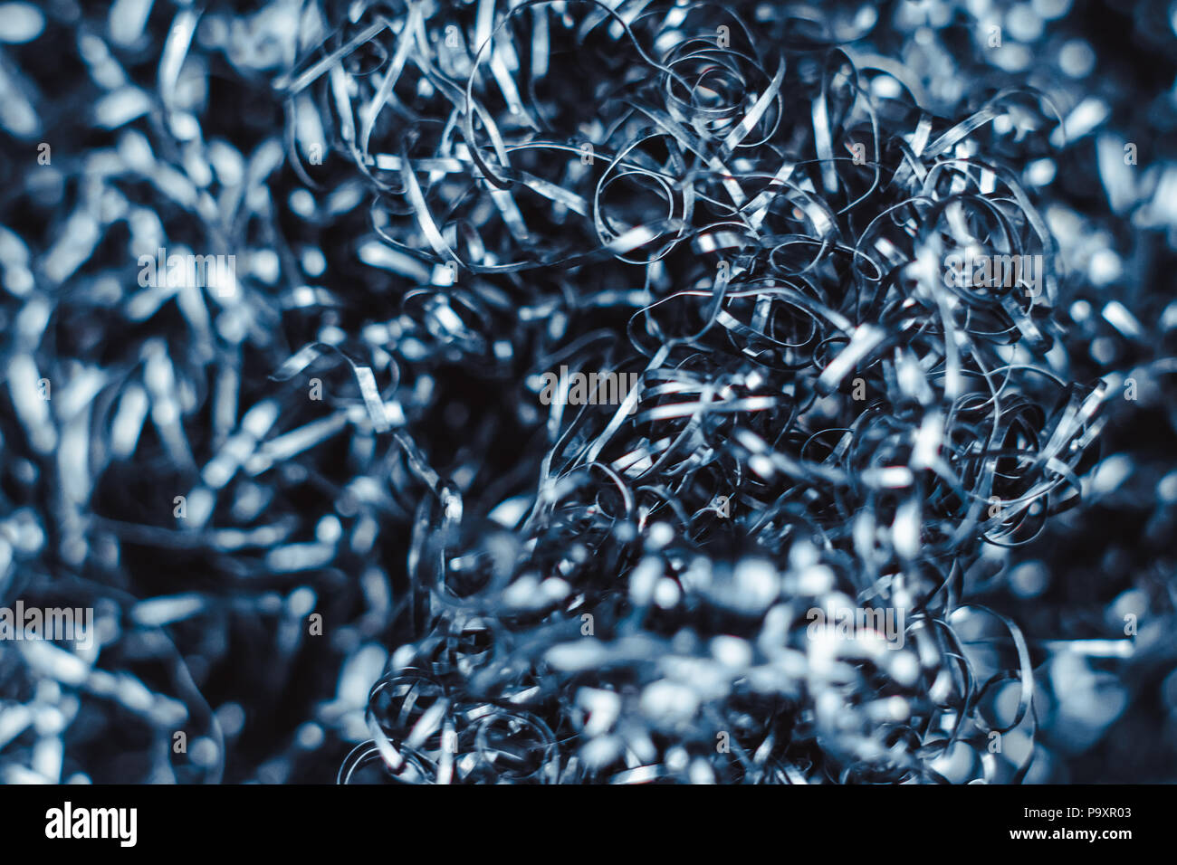 a bunch of metal wire entangled lies Stock Photo - Alamy
