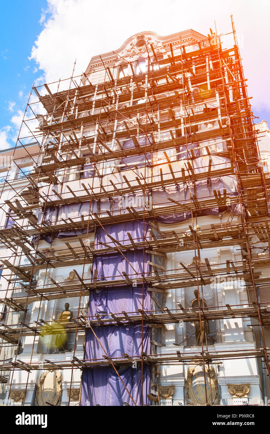 Building Historical Scaffolding High Resolution Stock Photography and ...