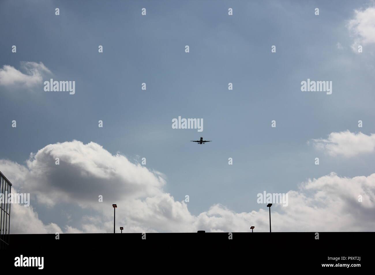 O'hare airport aerial hi-res stock photography and images - Alamy