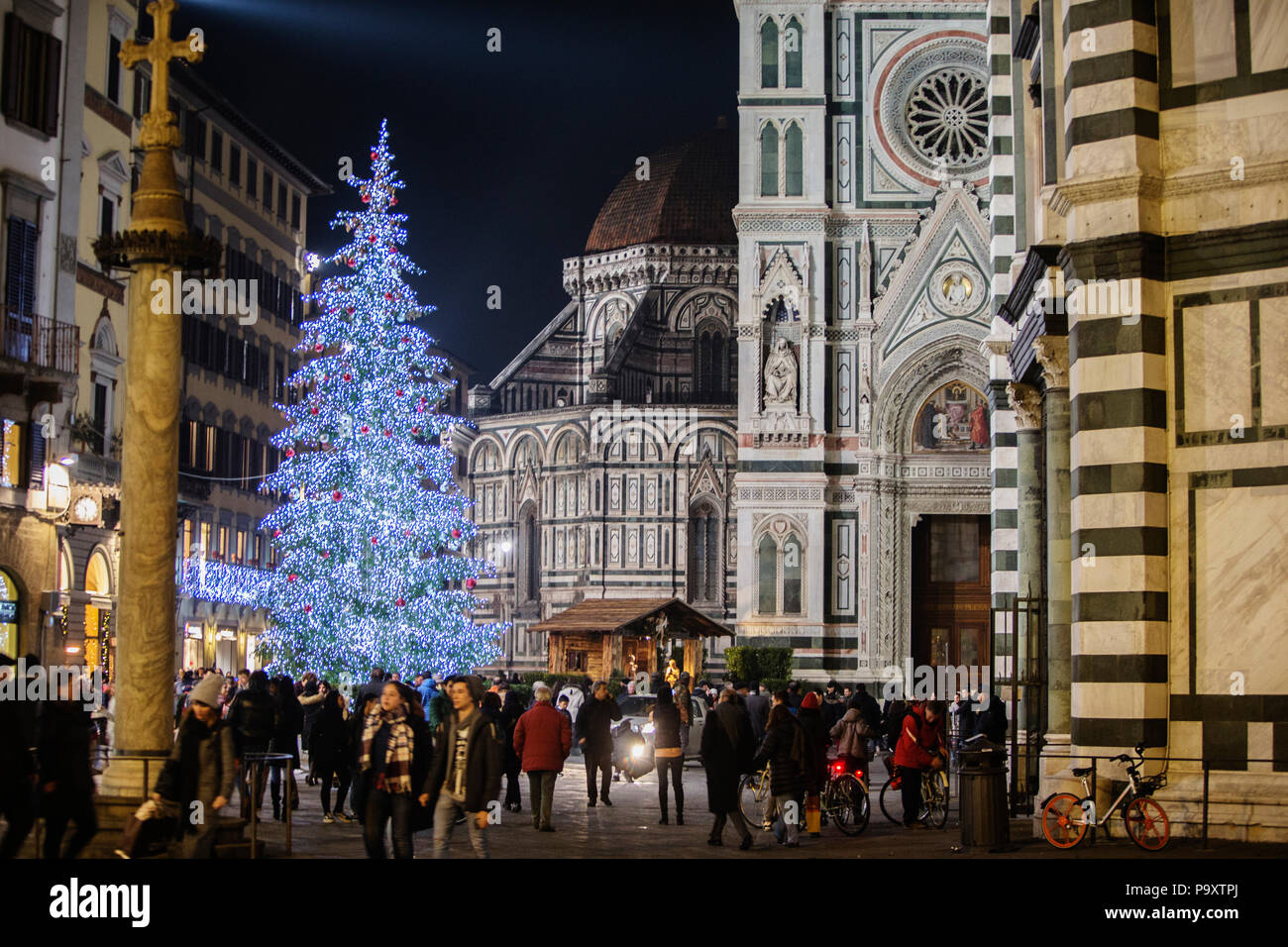 Filippo brunelleschi with his design hi-res stock photography and ...