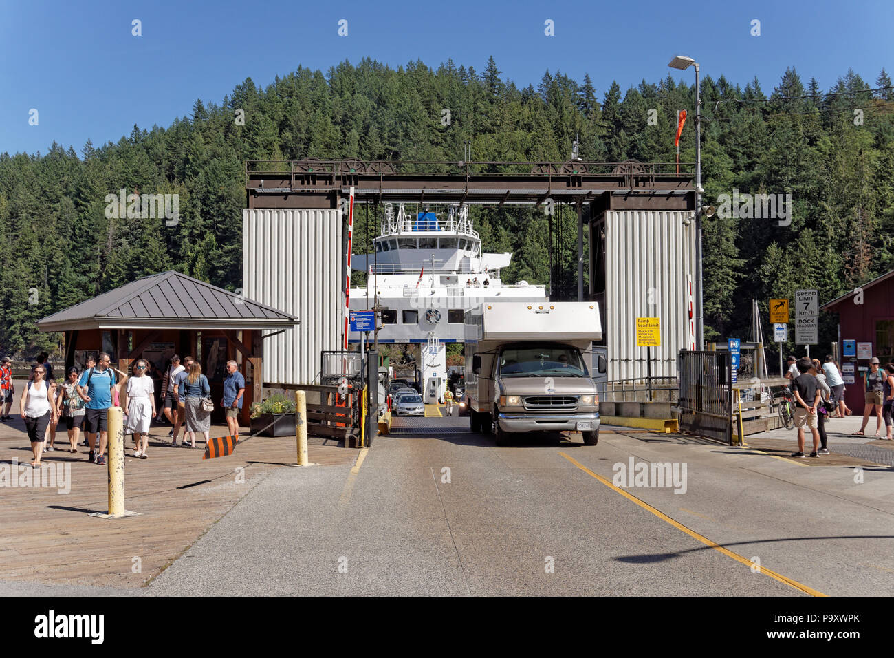 Bc ferry terminal hi-res stock photography and images - Alamy