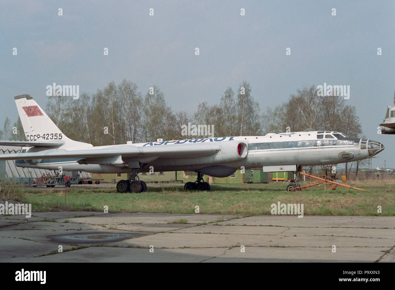 The Tupolev Tu-16 'Ziklon-N' research airplane modified from bomber to ...