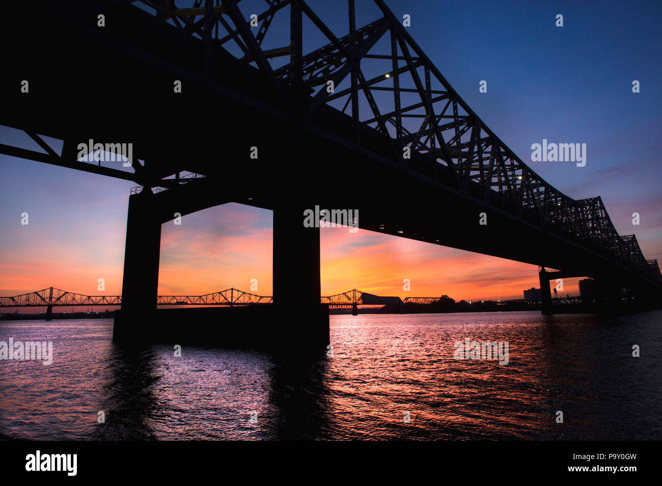 Ohio river bridge hi-res stock photography and images - Alamy