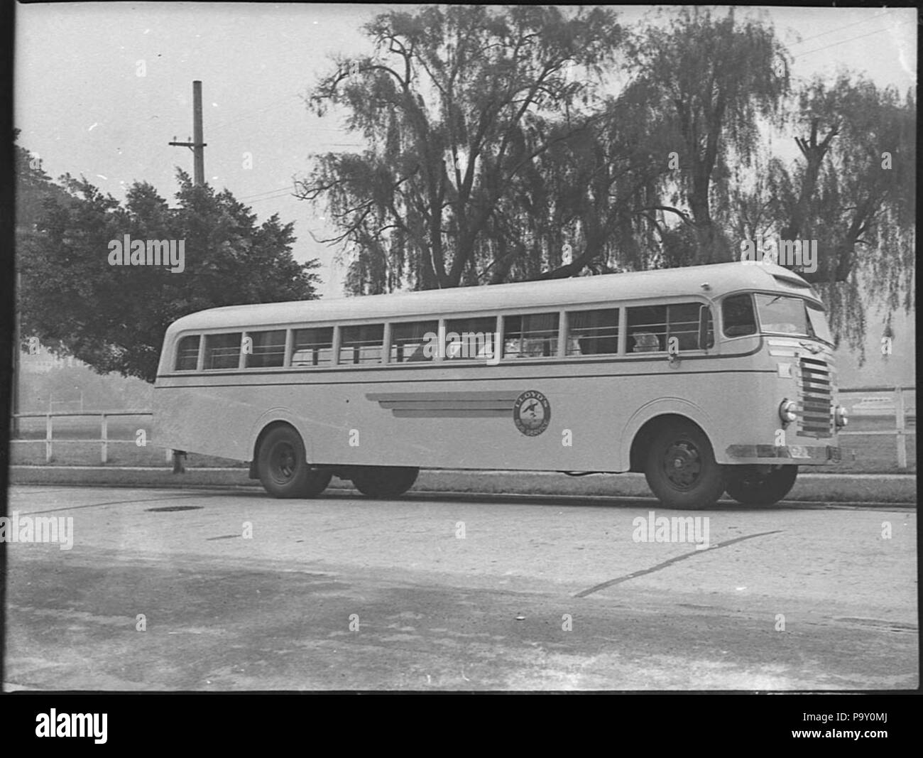 Reo bus hi-res stock photography and images - Alamy