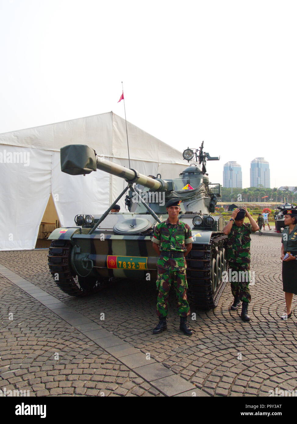 Army and Tank at TUGU MONUMEN NASIONAL. Travel in Jakarta, the Capital ...